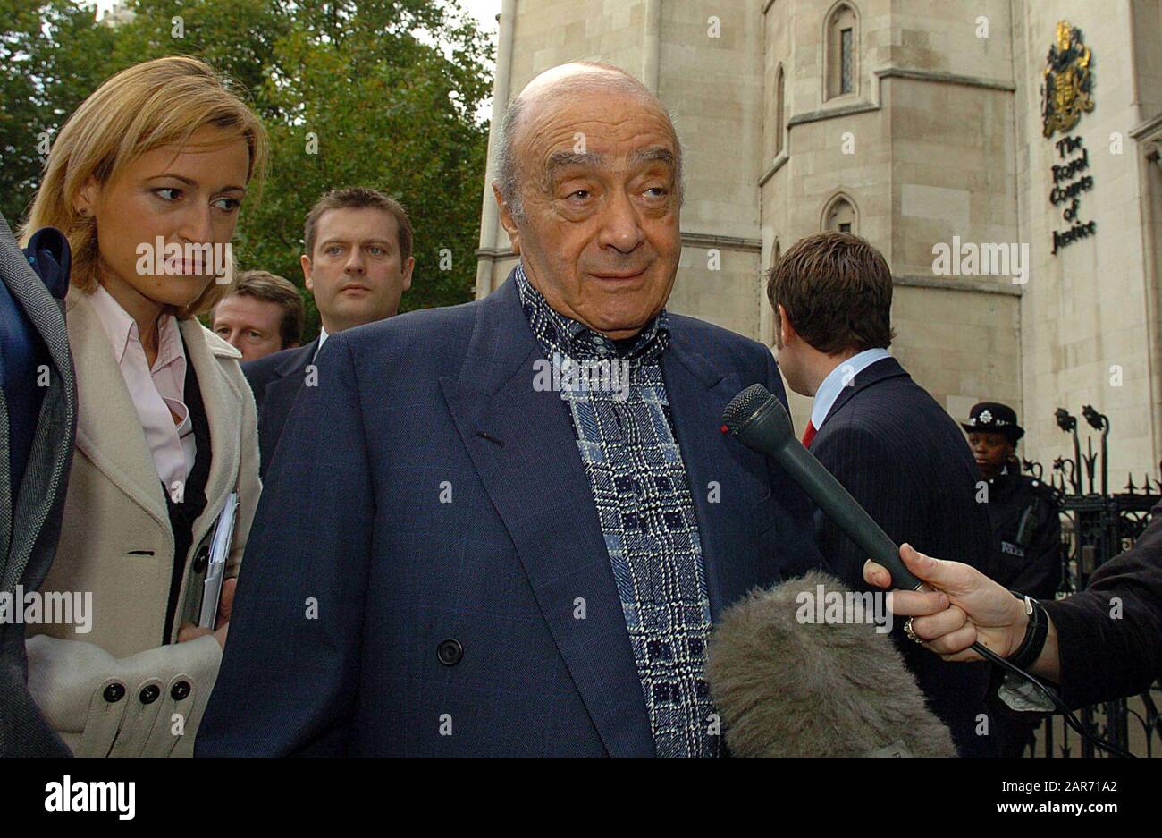 Mohamed Al-Fayed avec la porte-parole Katherine Witty en 2007 qui a ...