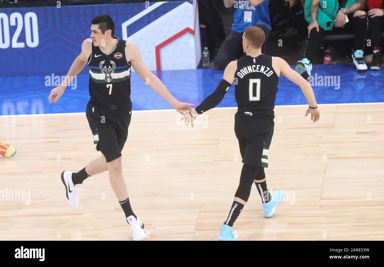 Ersan ilyasova Banque de photographies et d’images à haute résolution - Alamy