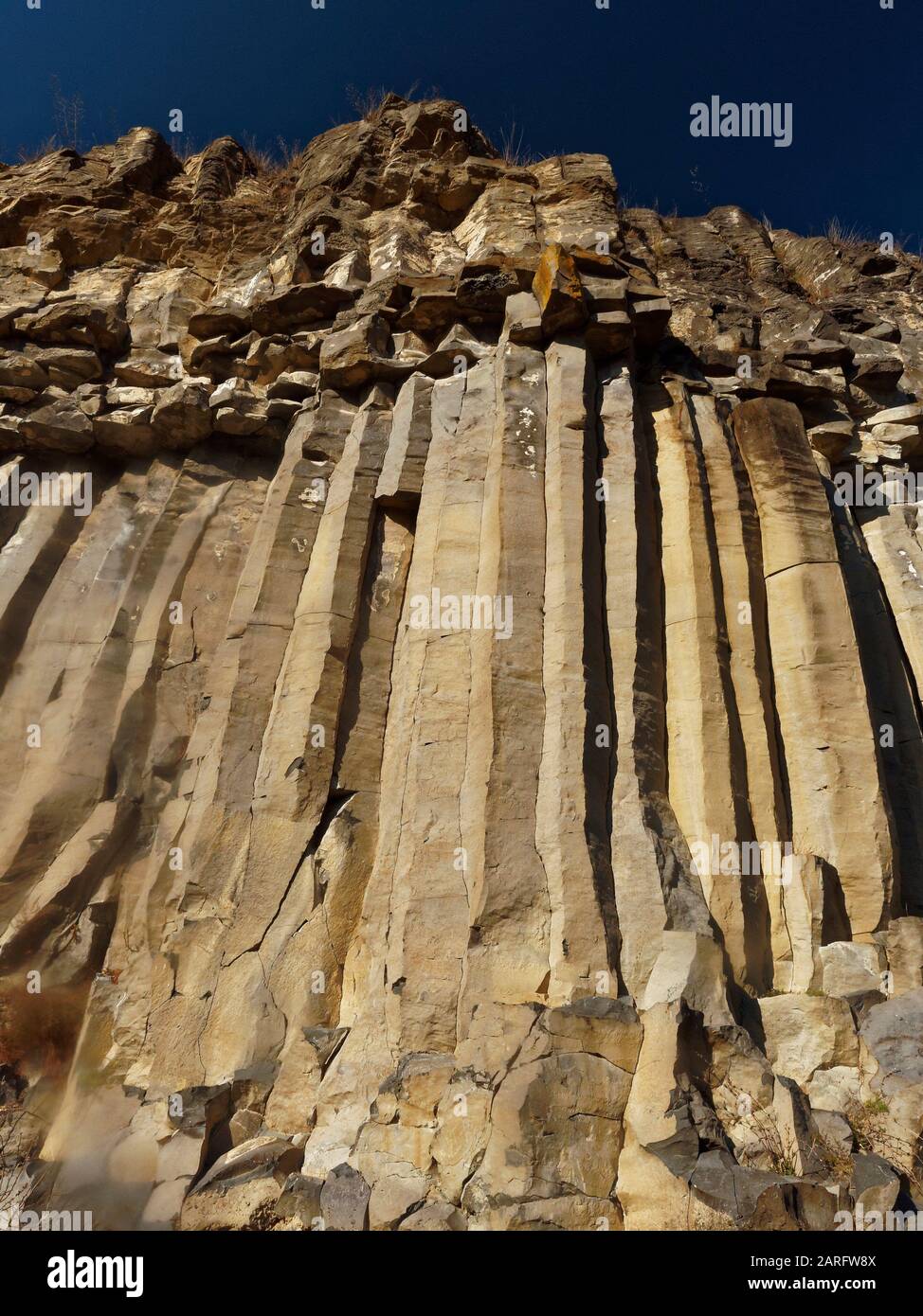 Colonnes de colonne de basalte volcanique Banque de photographies et d ...