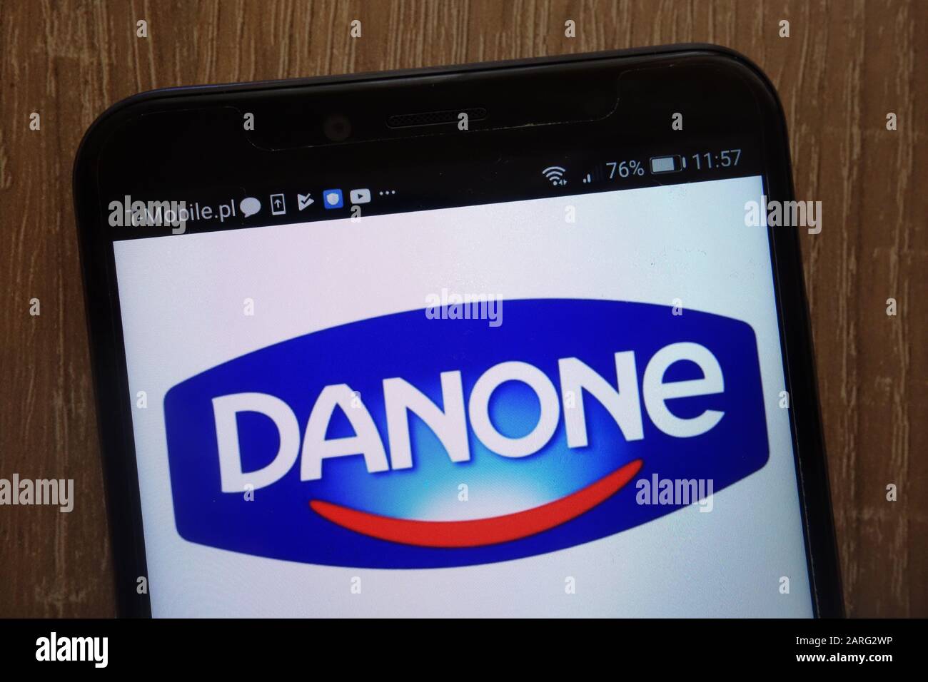 Danone Logo Banque d'image et photos - Alamy