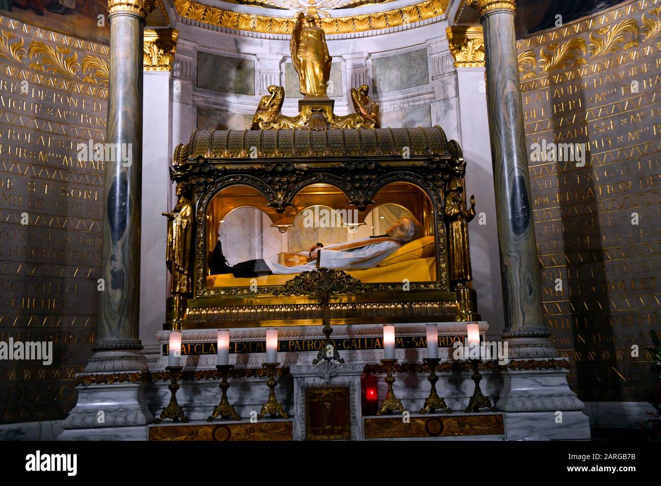 ARS-sur-Fromans. Sanctuaire Sanctuaire de Jean-Marie Vianney, la Cure d ... ARS-sur-Fromans. Sanctuaire Sanctuaire de Jean-Marie Vianney, la Cure d ...