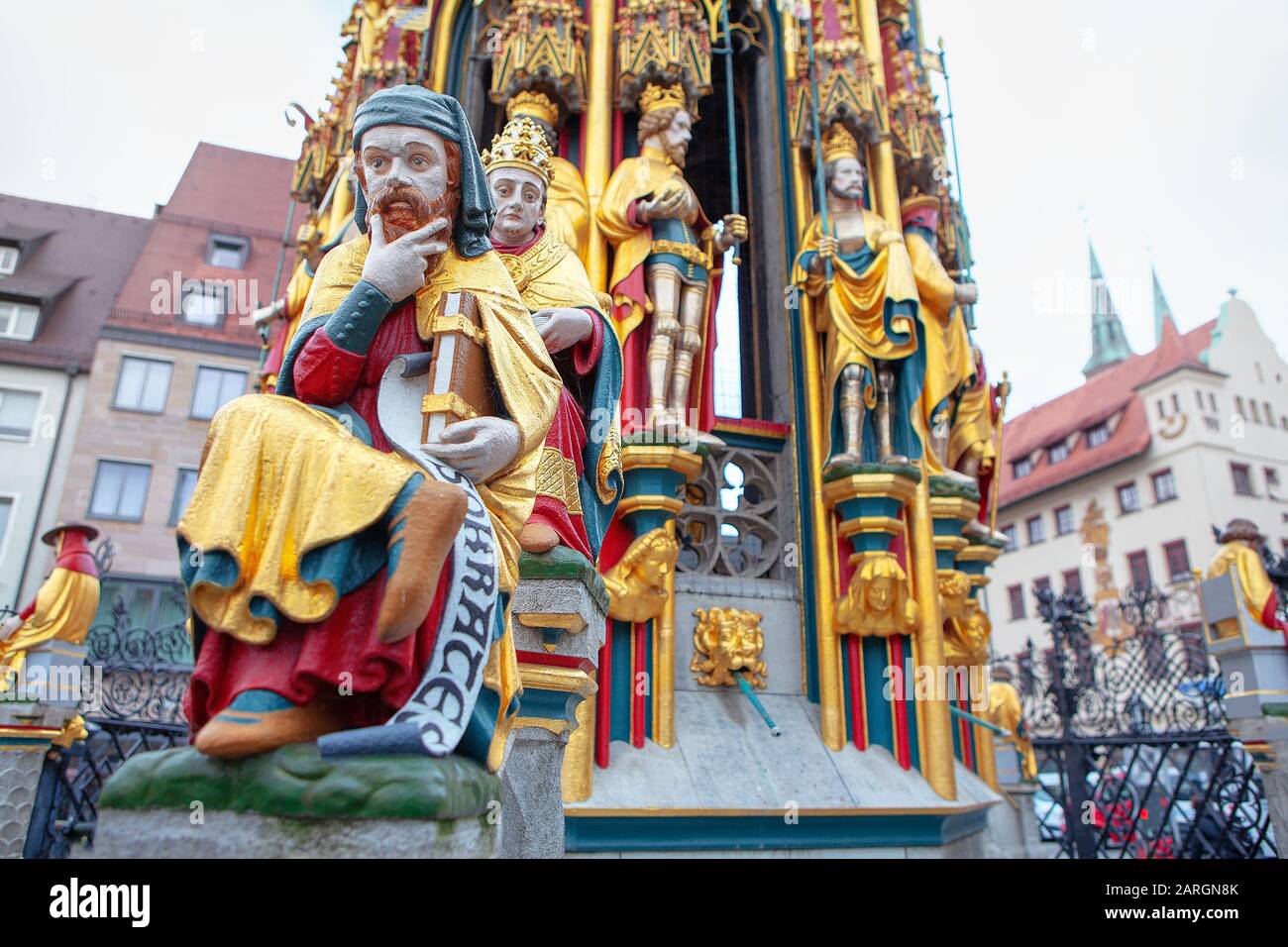 Sculptures De La Belle Fontaine De Nuremberg Photo Stock Alamy