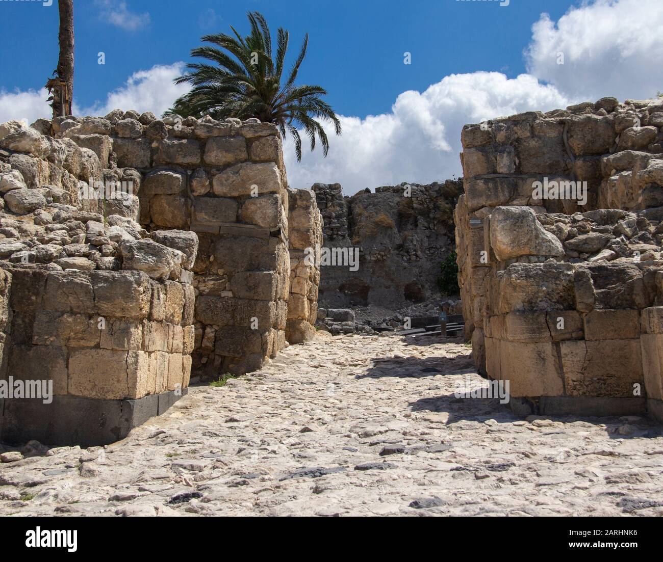 Megiddo de montagne Banque de photographies et d’images à haute ...