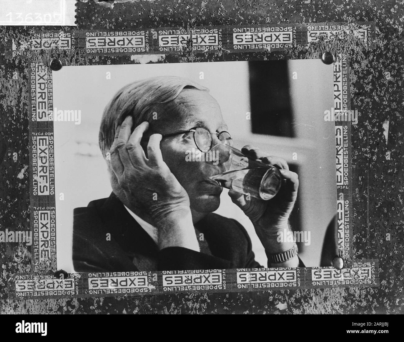 Docteur edgar Banque de photographies et d’images à haute résolution ...