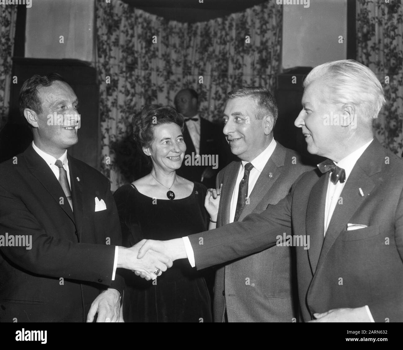 Max van praag Banque de photographies et d’images à haute résolution ...