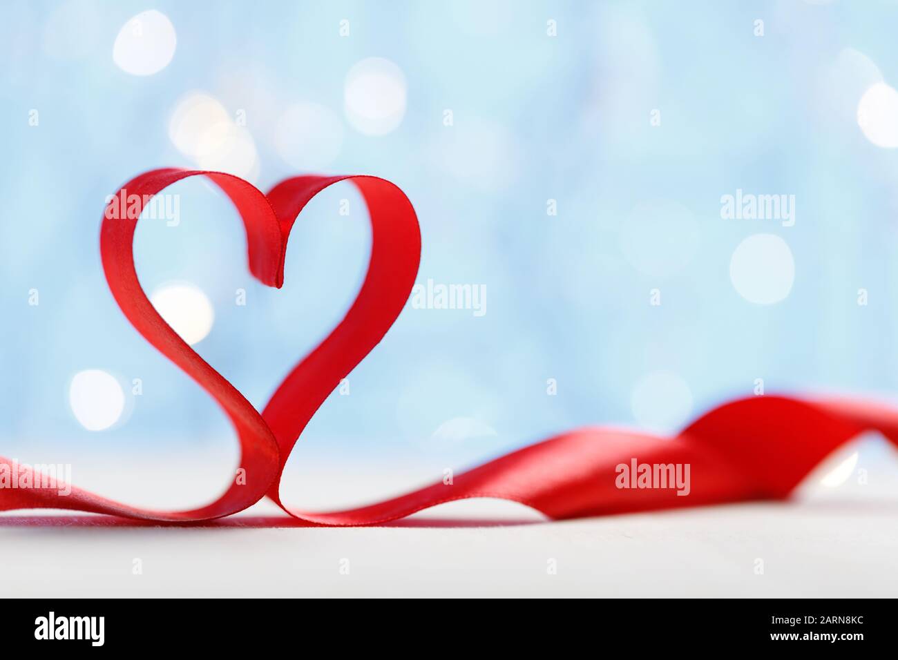 En forme de ruban Banque de photographies et d’images à haute ...