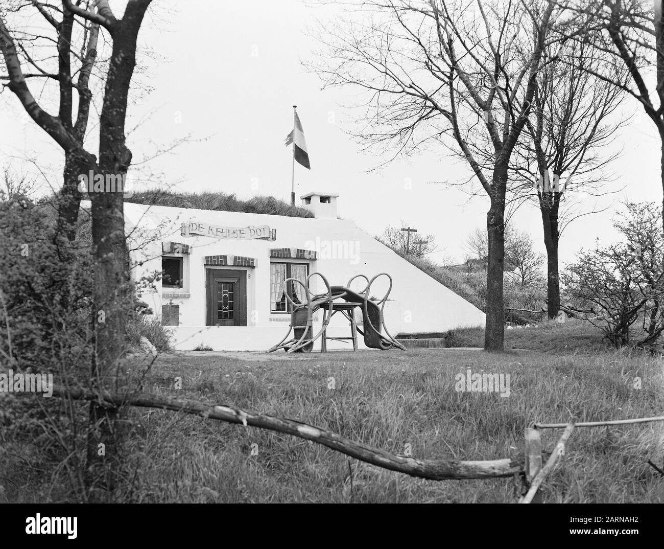 Bunkers dans les dunes Banque d'images noir et blanc - Alamy