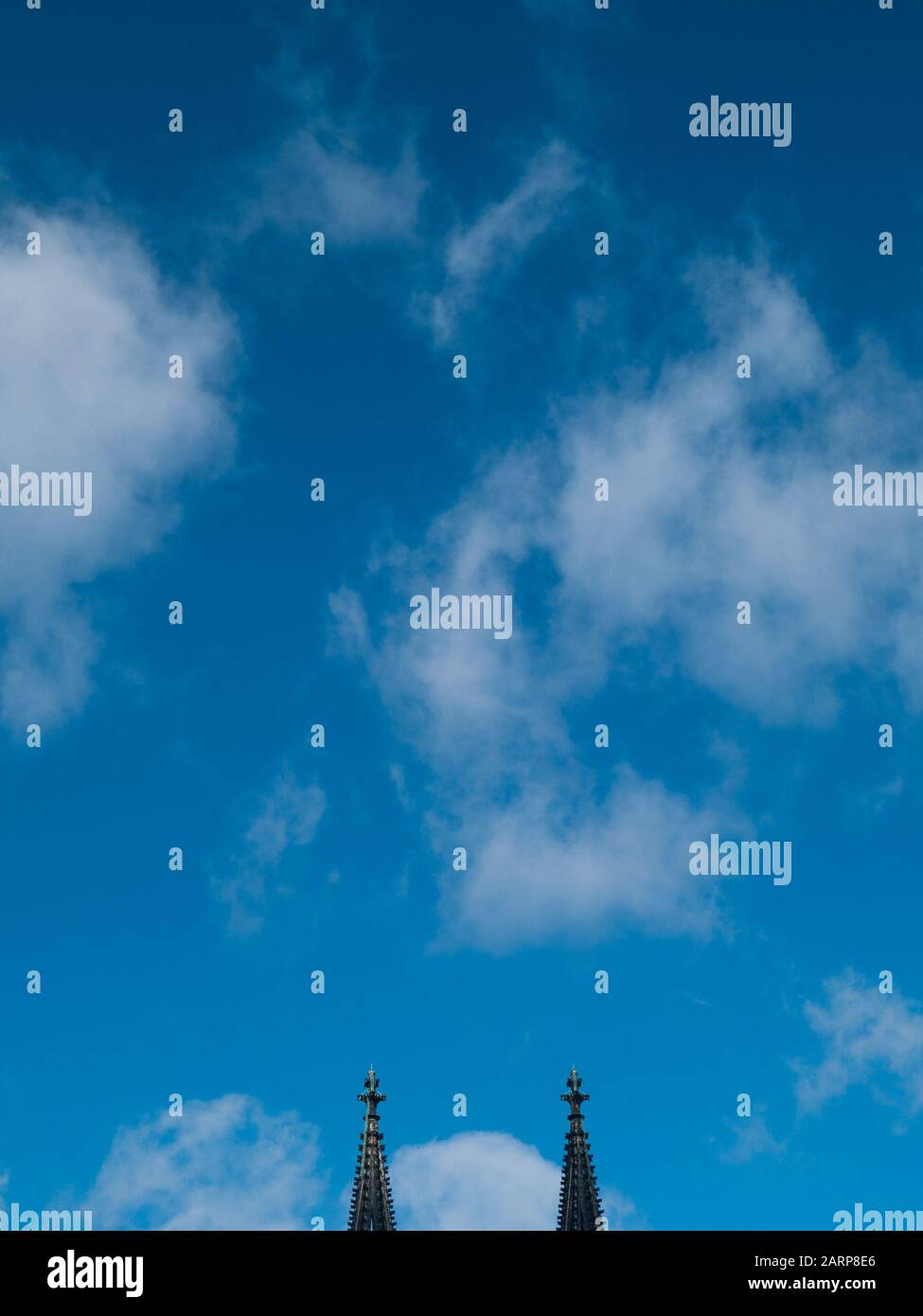 Flèche de la cathédrale de cologne Banque de photographies et d’images ...