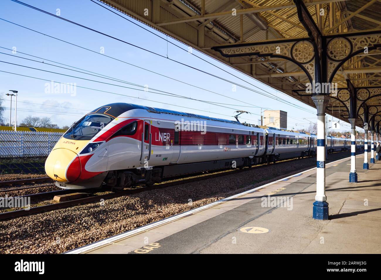 Trains vierges azuma Banque de photographies et d’images à haute ...