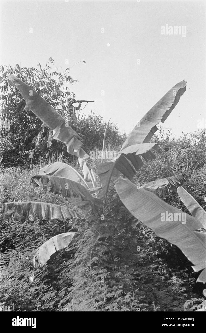 Knil militaire Banque d'images noir et blanc - Page 2 - Alamy