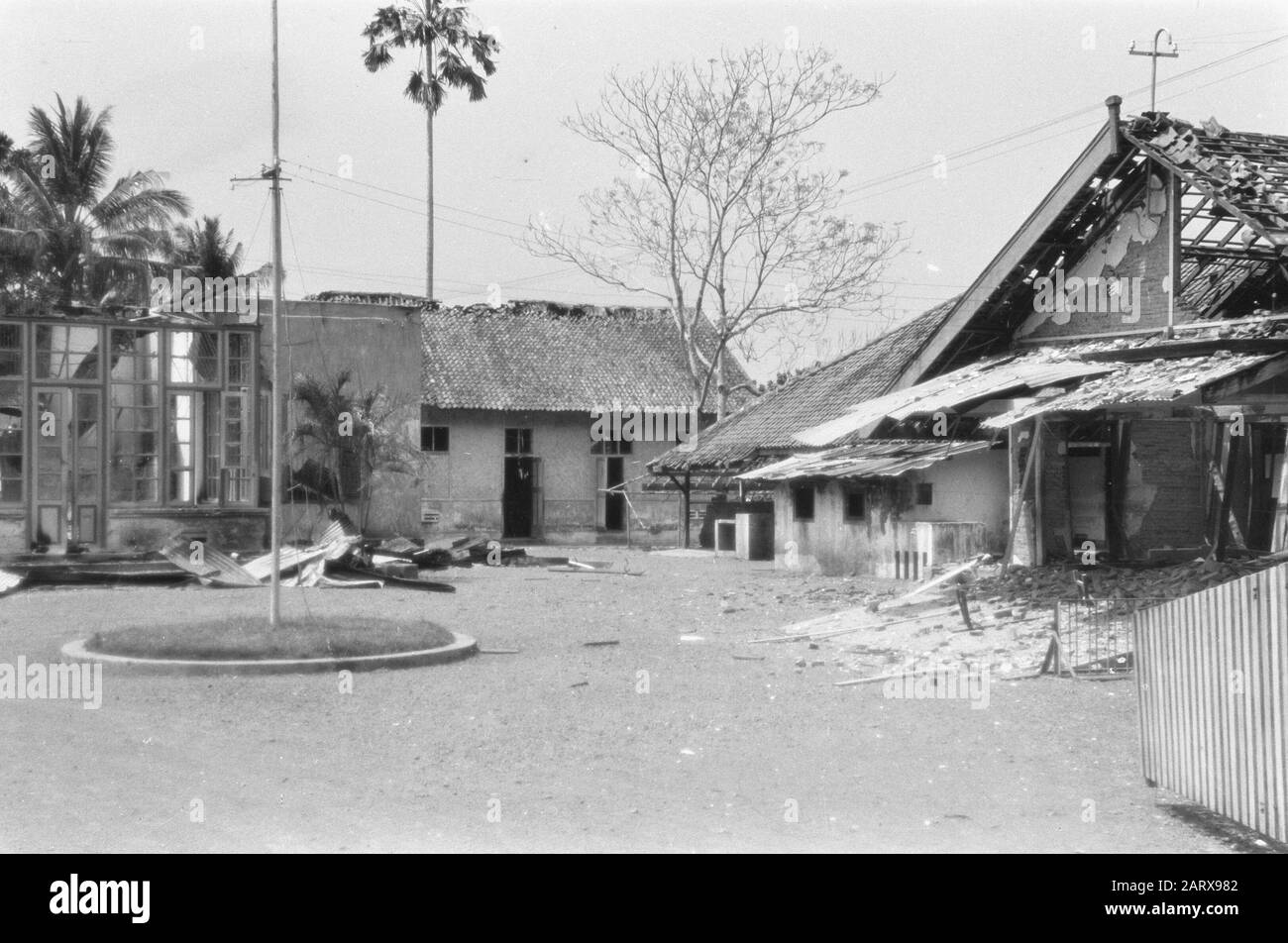Reportage Tjilatjap Tjilatjap. C'est ce à quoi ressemblait le Bureau ...