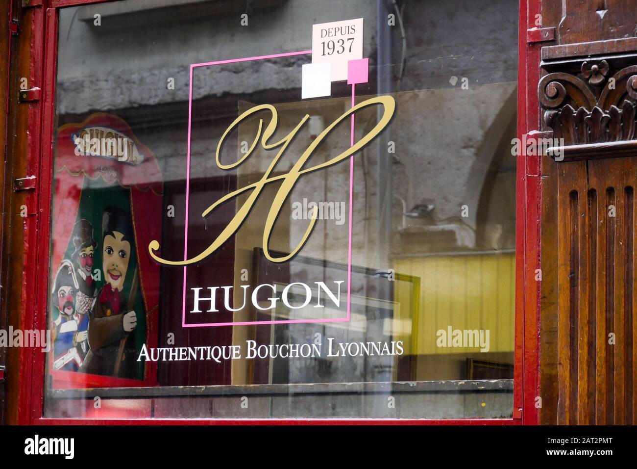 Restaurant typique lyonnais Banque de photographies et d’images à haute ...