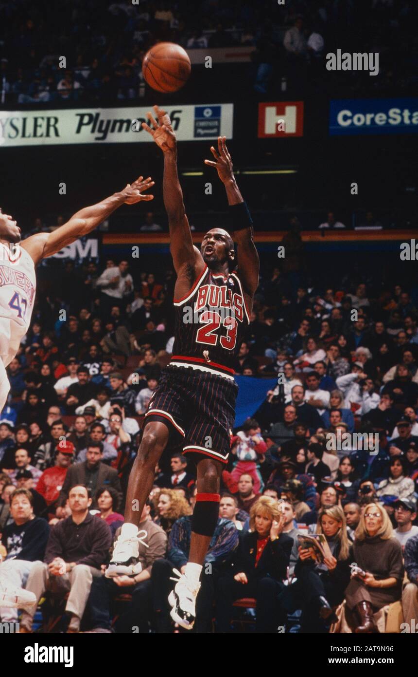 Michael jordan chicago bulls Banque de photographies et d’images à ...