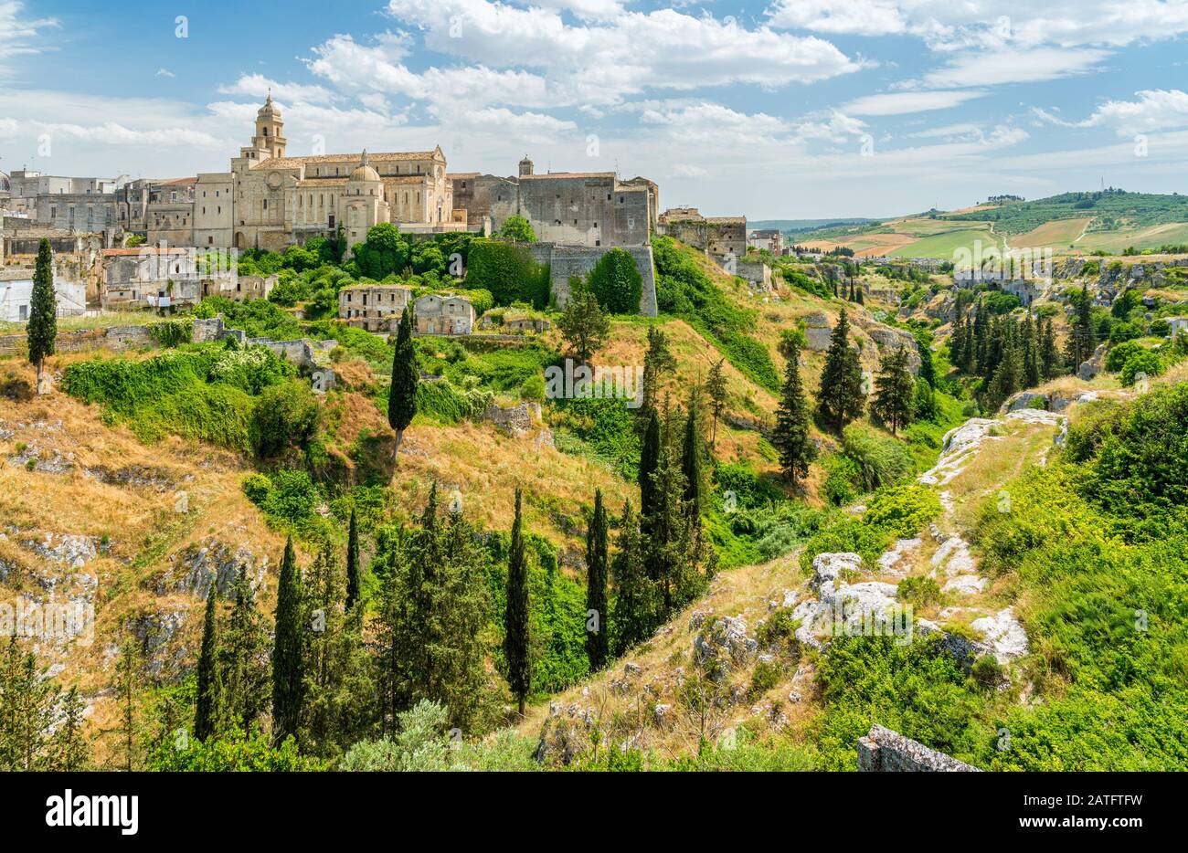 Cathédrale de Santa Maria Assunta à Gravina dans les Pouilles, province ...
