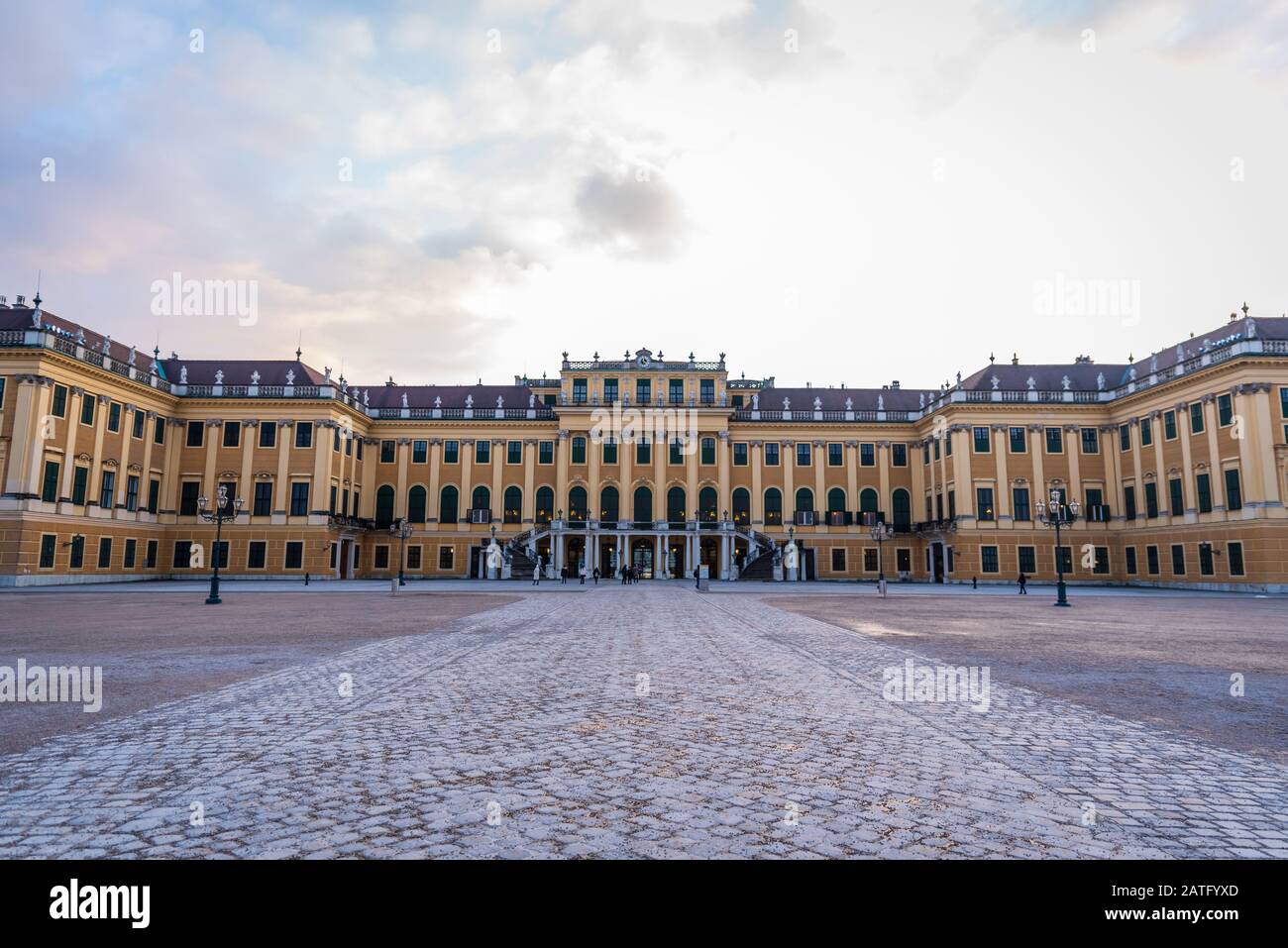 Palais De Vienne Banque d'image et photos - Alamy