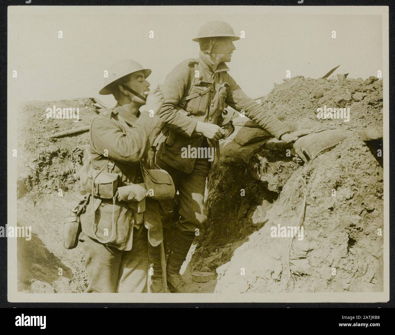 Signaux militaires Banque de photographies et d’images à haute ...