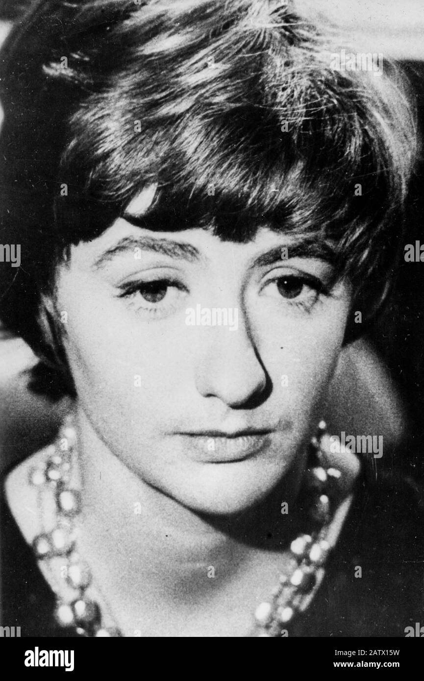 Françoise sagan Banque d'images noir et blanc - Alamy