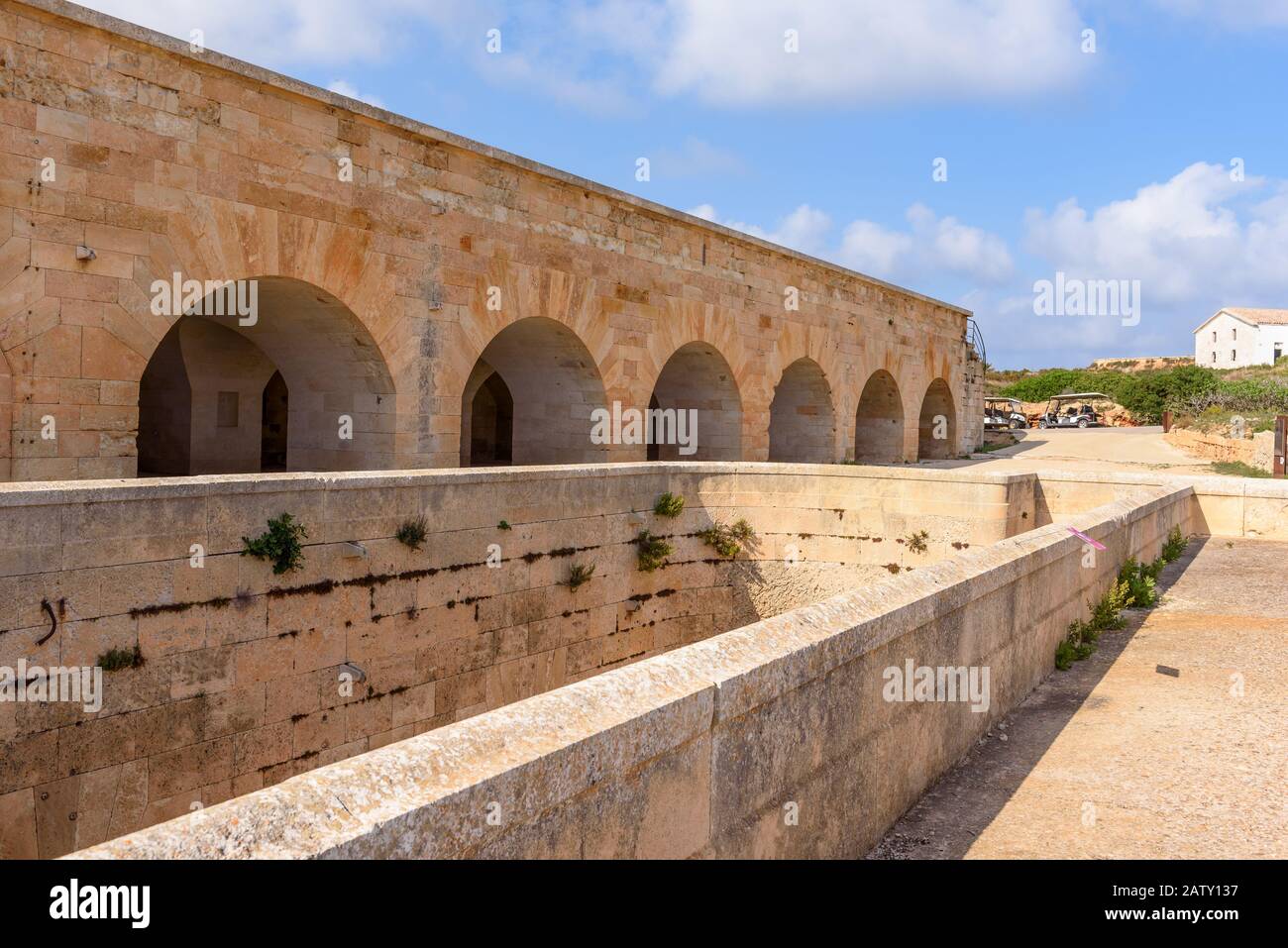 Forteresse du port de mahon Banque de photographies et d’images à haute ...