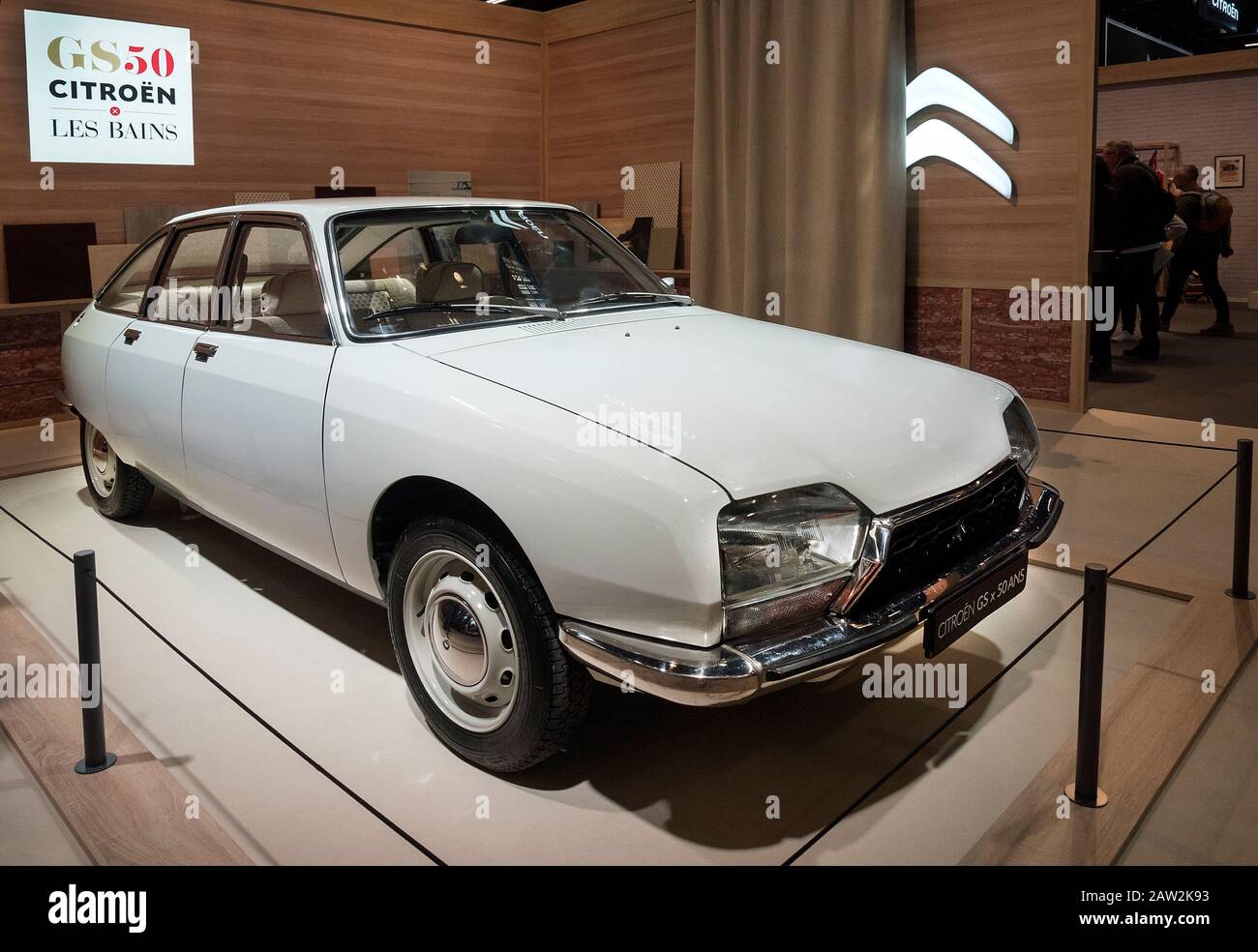 Paris car show citroen 1970 Banque de photographies et d’images à haute ...