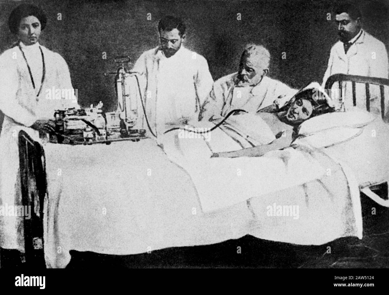 1900 CA , ITALIE : le célèbre médecin italien et inventeur CARLO ...