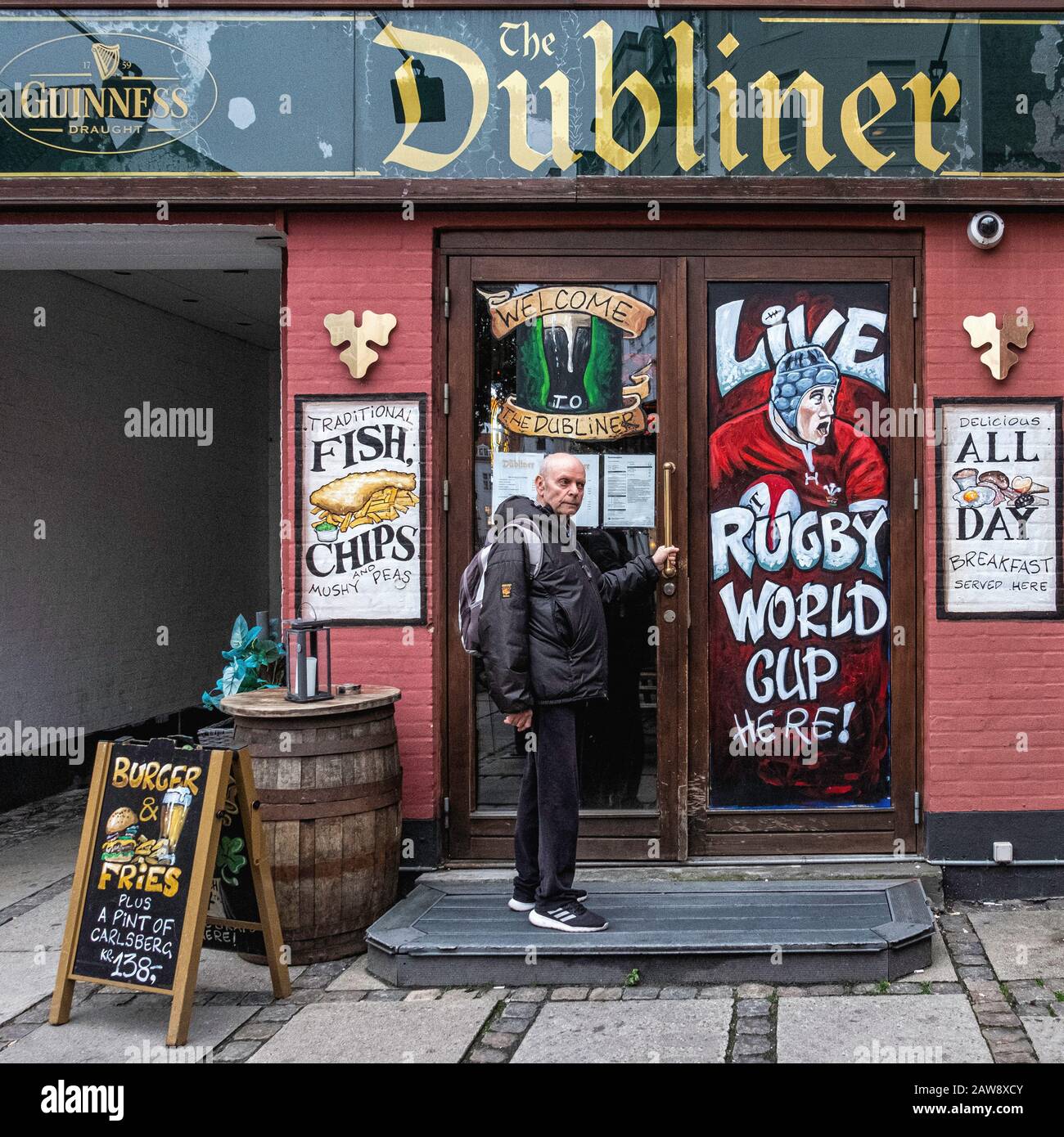 L'ancien bar dubliner Banque de photographies et d’images à haute ...