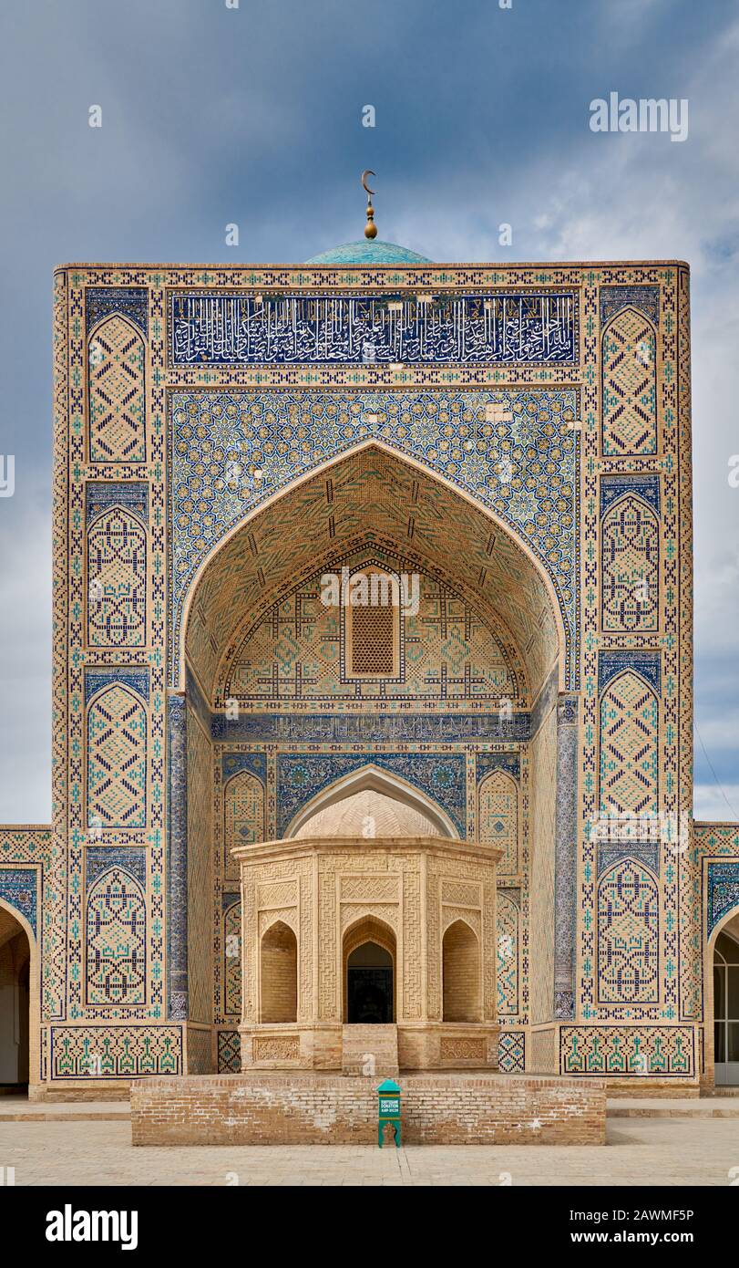 Boukhara ouzbékistan kaylon minaret Banque de photographies et d’images à haute résolution - Alamy