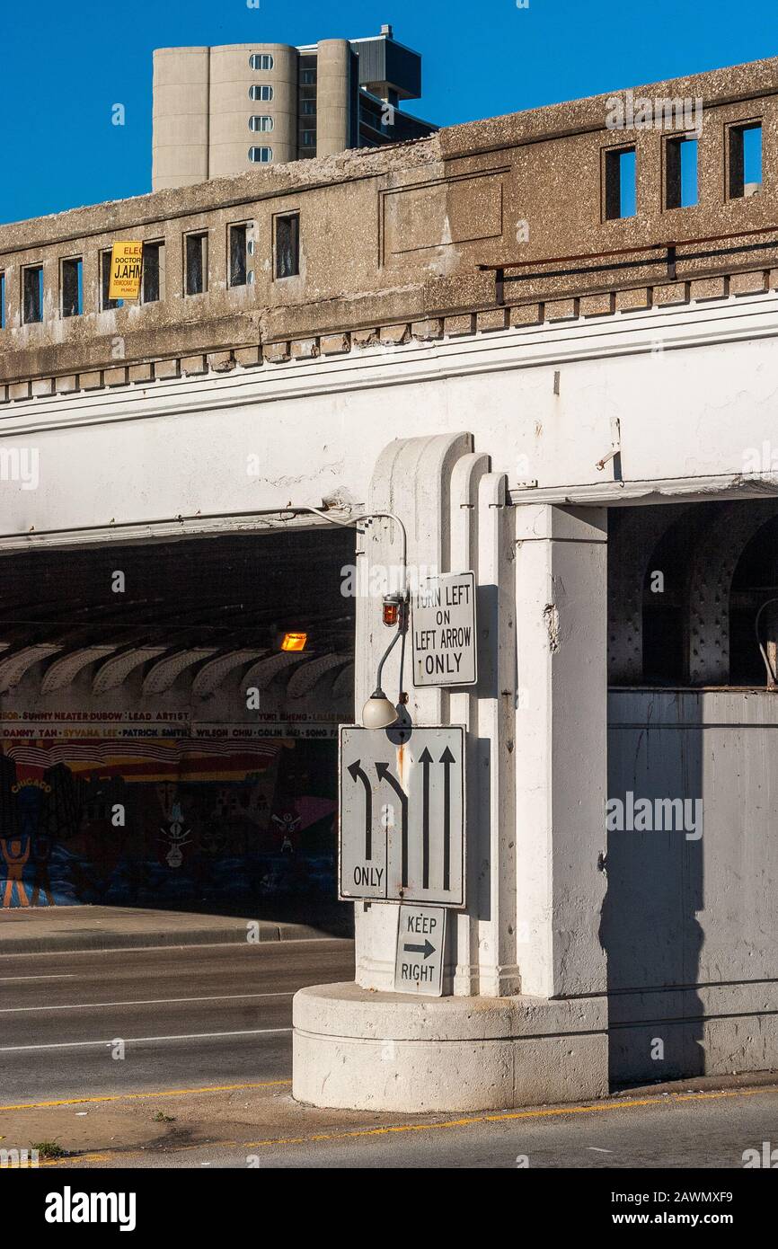 Art deco bridge Banque de photographies et d’images à haute résolution ...