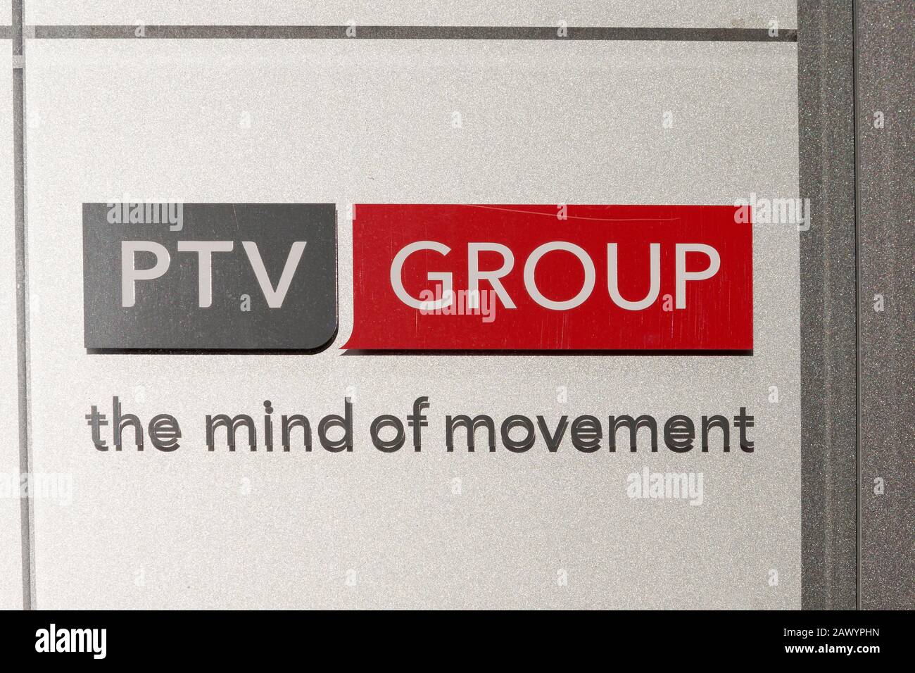 Logo de la technologie ptv Banque de photographies et d’images à haute ...