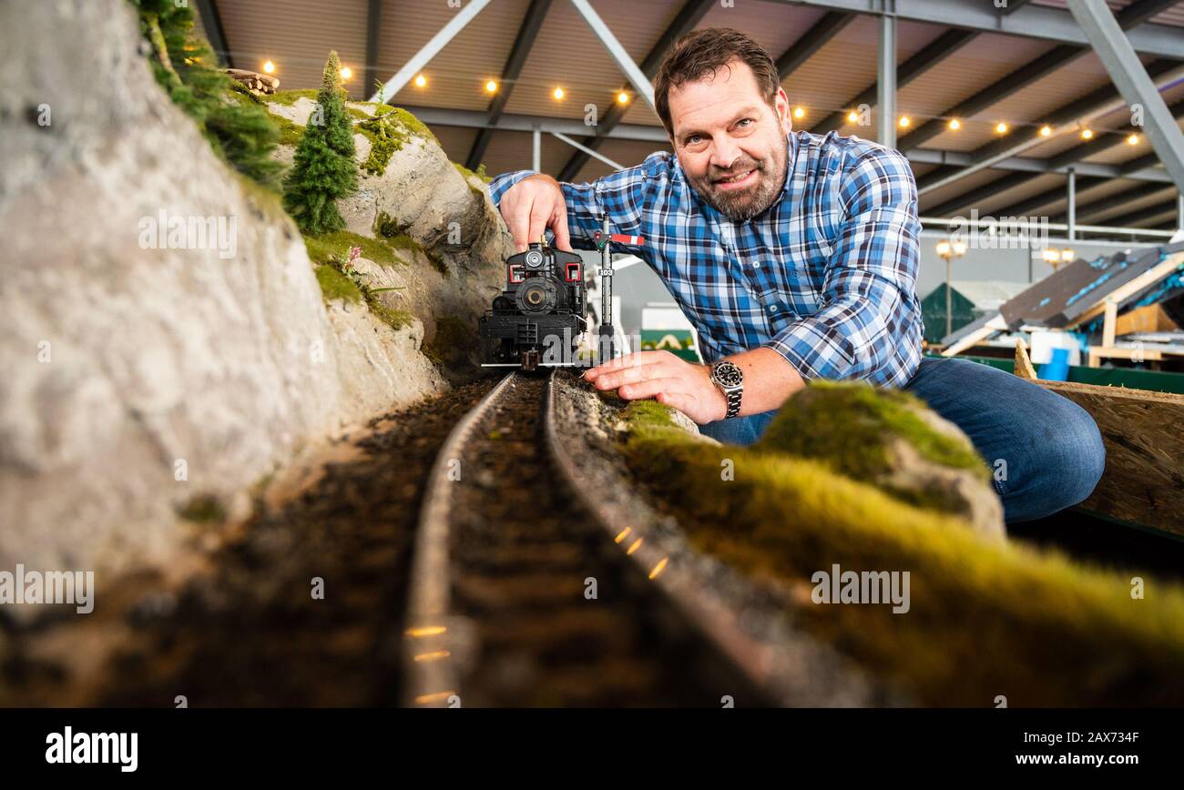 Bispingen, Allemagne. 7 février 2020. Le restaurateur, Frank Blin ...