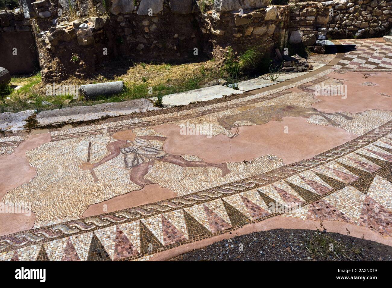 Grèce Antique. Site Archéologique De L'Ancien Messène. Complexe ...