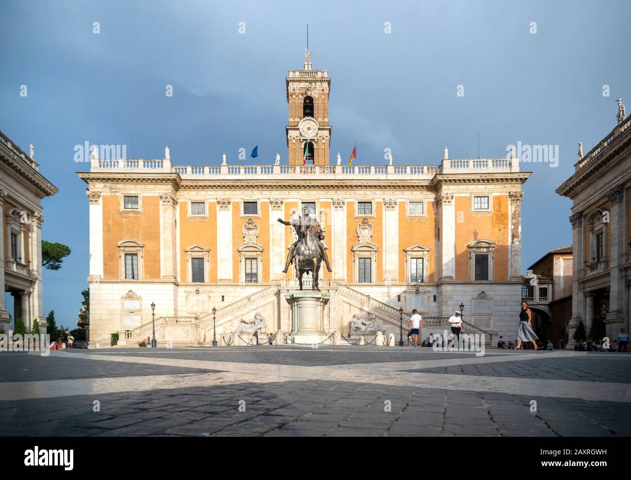 Equestrian statue of marc aurel Banque de photographies et d’images à ...