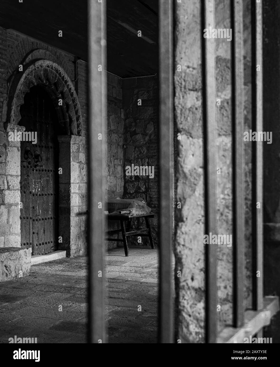 Colonnes romaines en ruine Banque d'images noir et blanc - Alamy