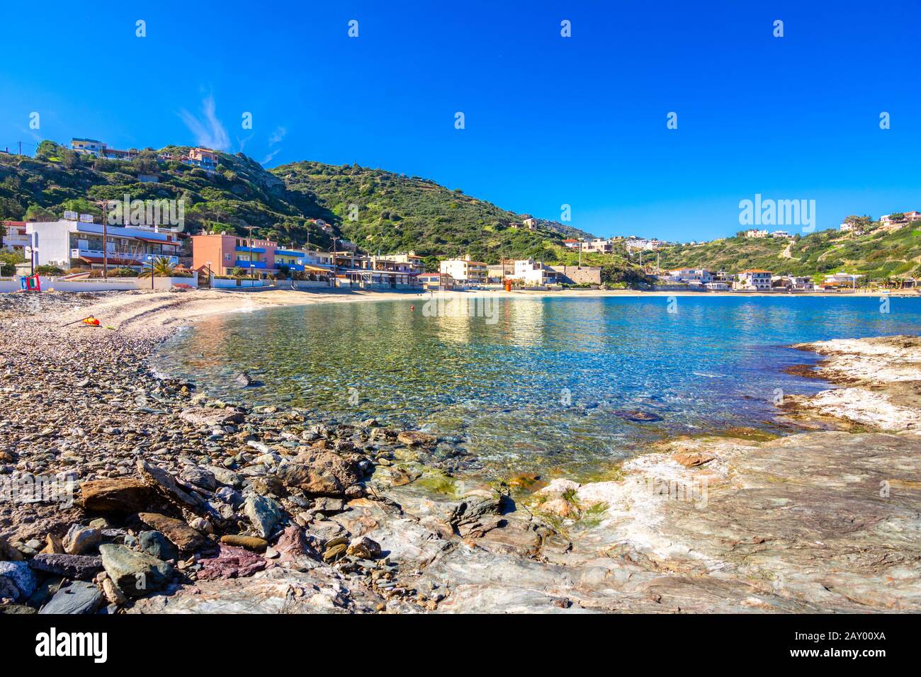 Le petit village de Lygaria avec des plages uniques près de la célèbre ...