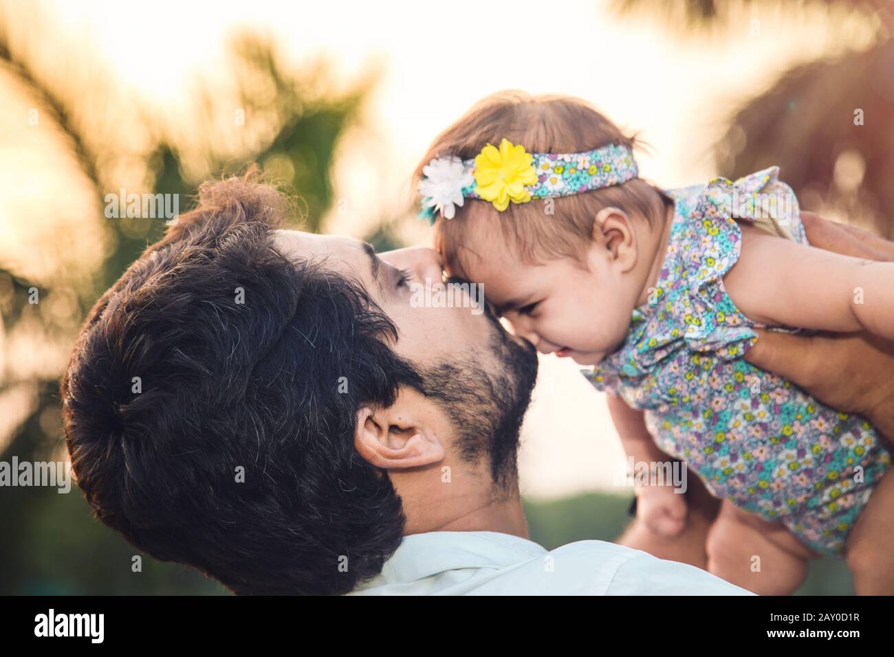 Heureuse Famille Indienne Banque Dimage Et Photos Alamy