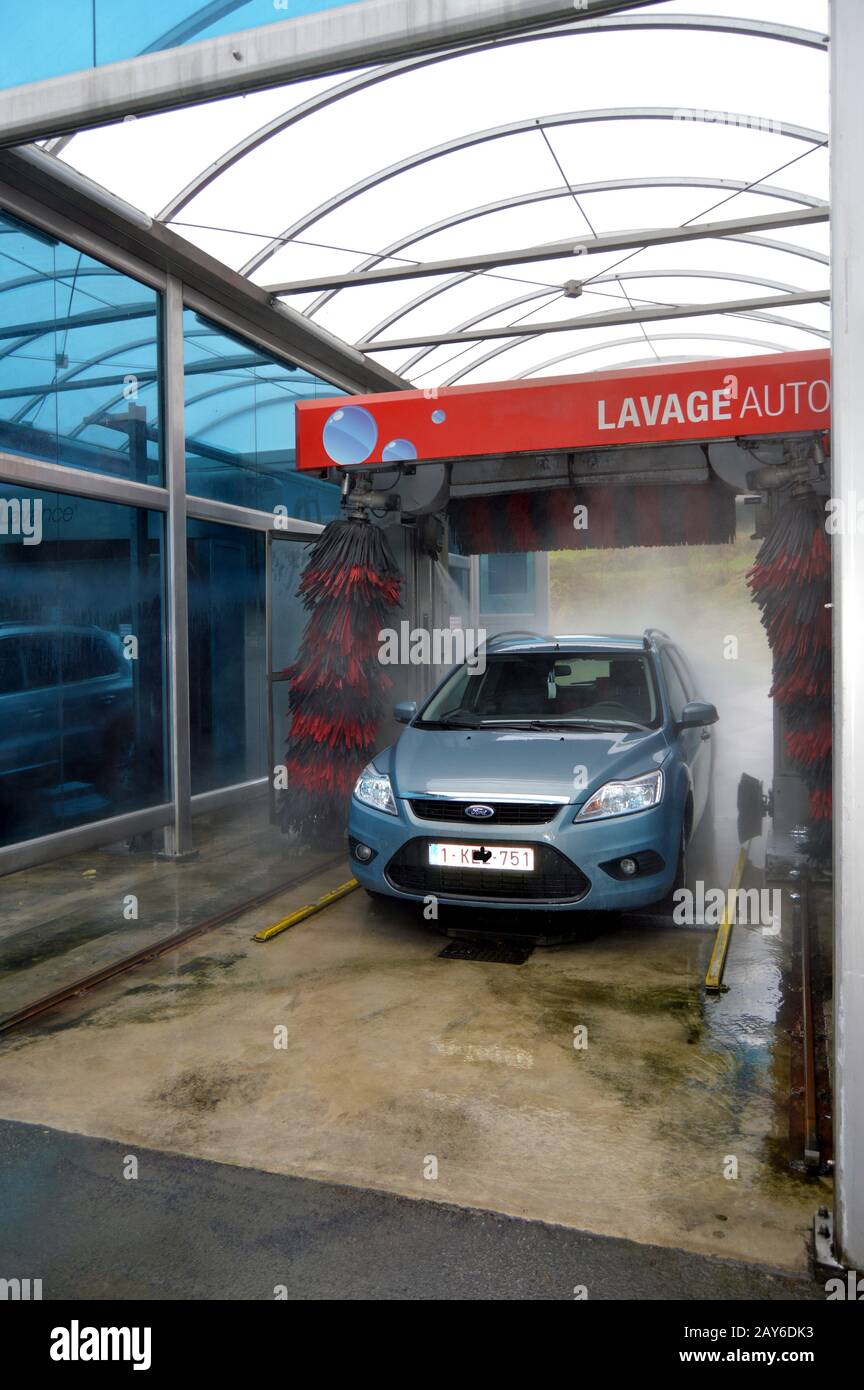 Automatic car wash rollers Banque de photographies et d’images à haute ...
