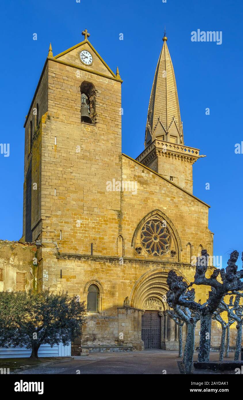 Iglesia de san pedro Banque de photographies et d’images à haute ...