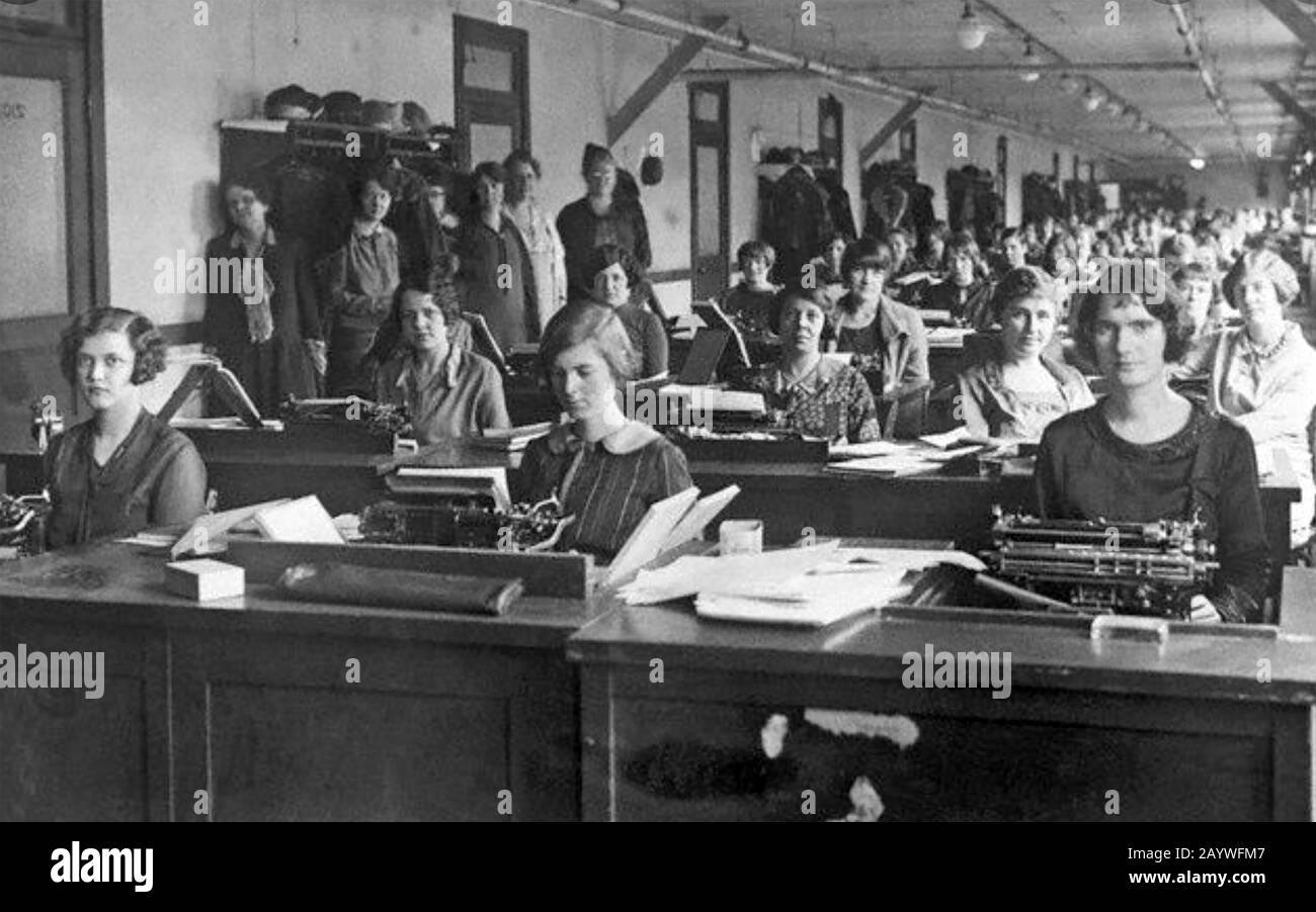 Pool de dactylographie Banque de photographies et d’images à haute ...