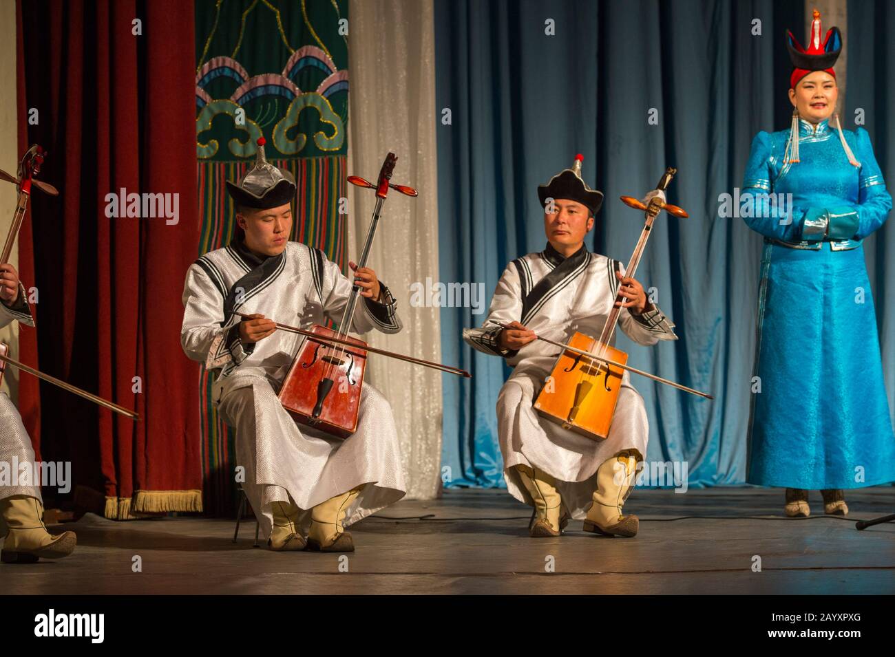 Mongolian musical instrument Banque de photographies et d’images à ...
