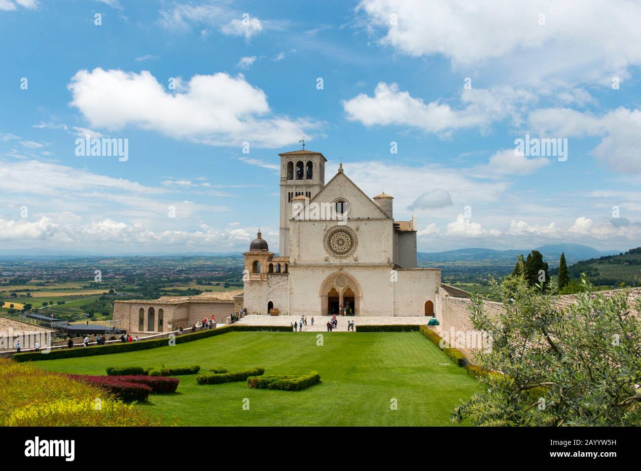 La basilique papale de Saint François d'Assise est l'église mère de l ...