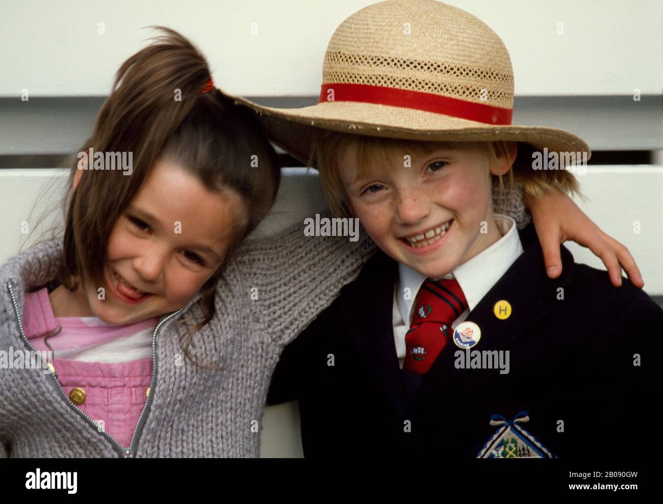 Fille En Uniforme Scolaire Banque De Photographies Et Dimages à Haute 0955