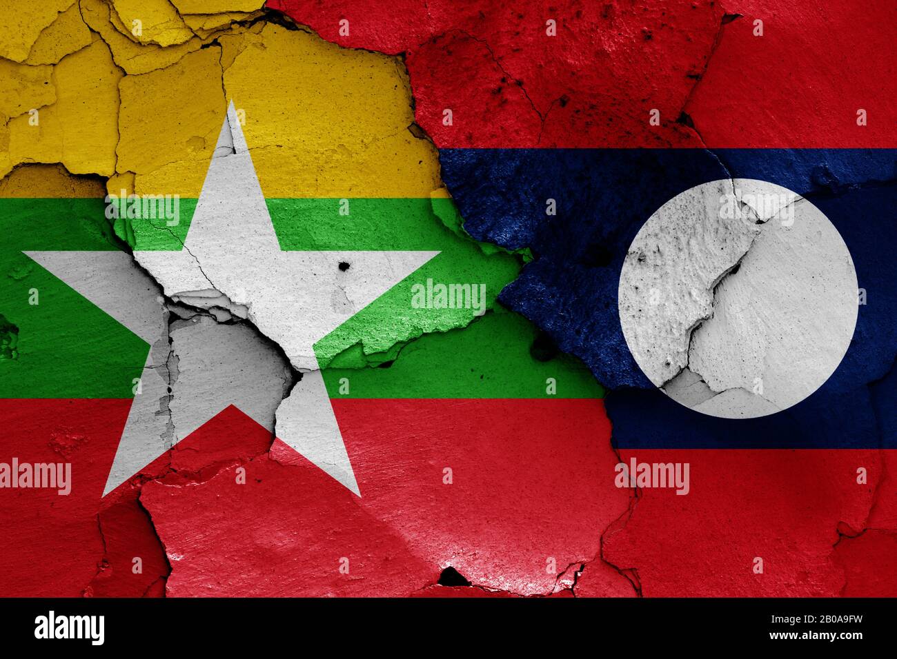 Drapeaux nationaux du myanmar Banque de photographies et d’images à ...