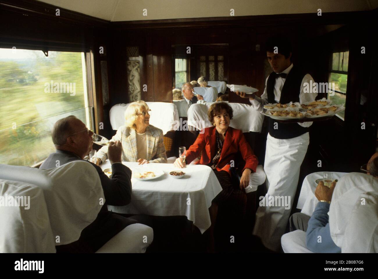 Orient express train Banque de photographies et d’images à haute ...