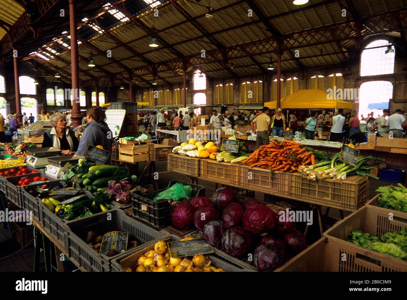 Marche couvert de colmar Banque de photographies et d’images à haute ...