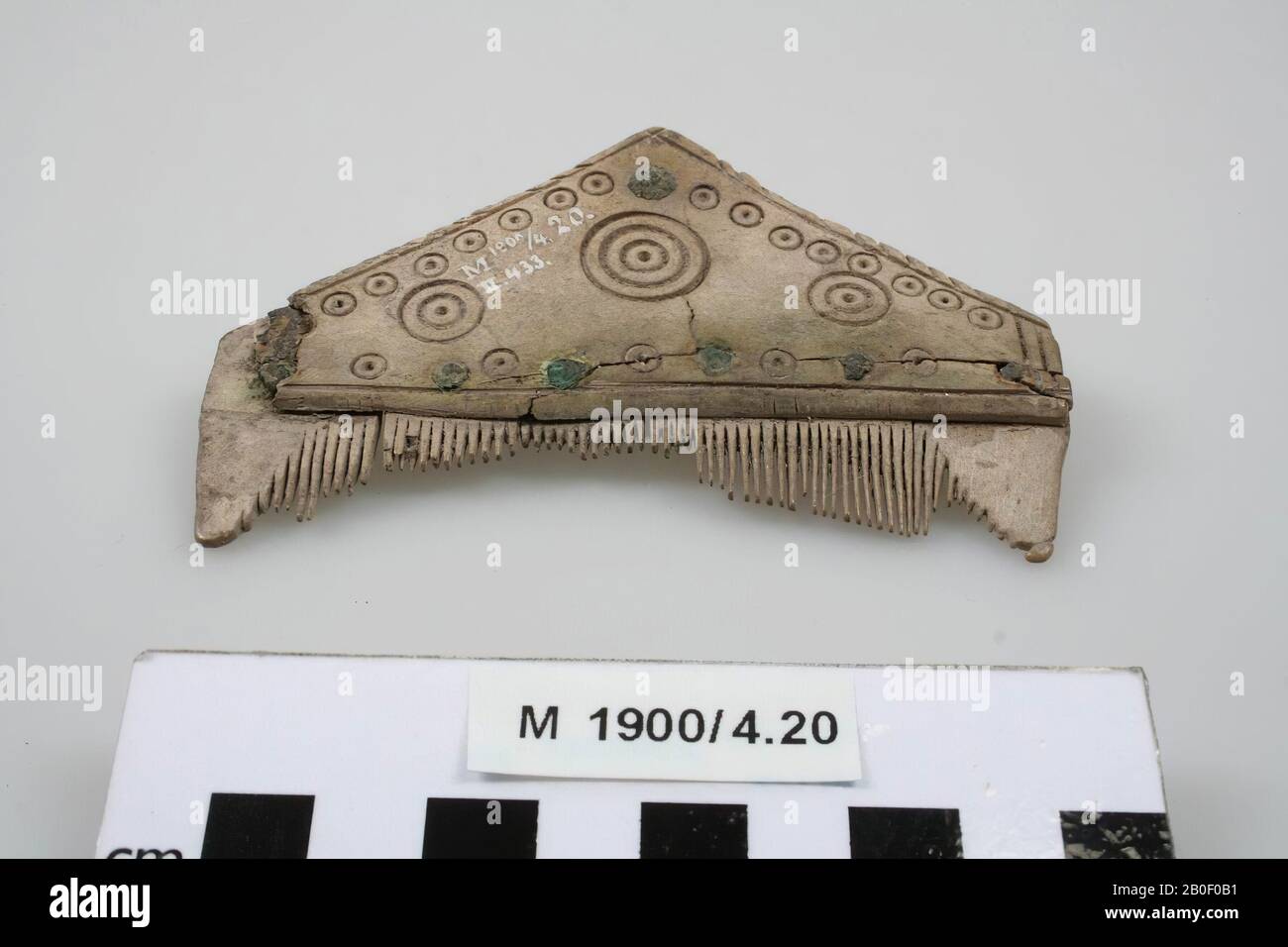 Os triangulaire Banque de photographies et d’images à haute résolution ...