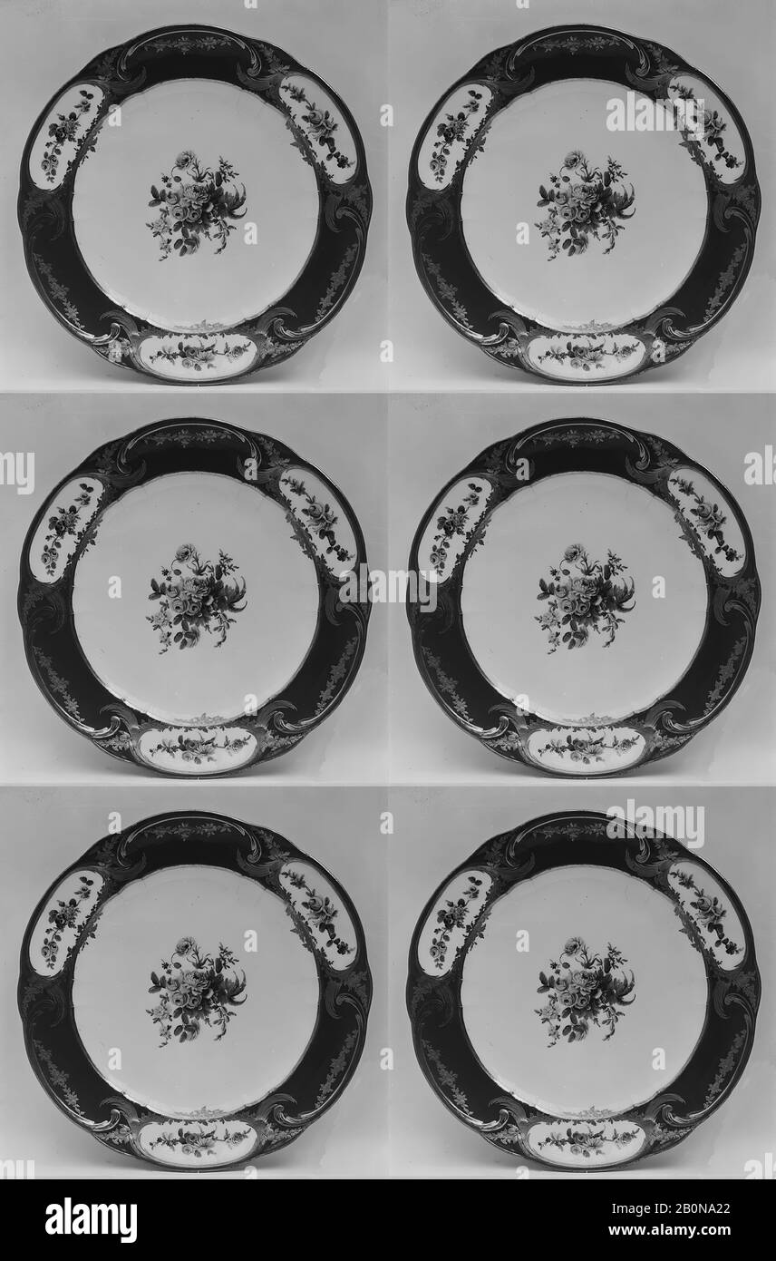 Fabrique de Sèvres, assiette (assiette à palmes) (1 de 102) (faisant ...