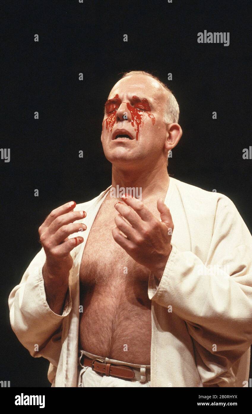 John shrapnel Banque de photographies et d’images à haute résolution ...