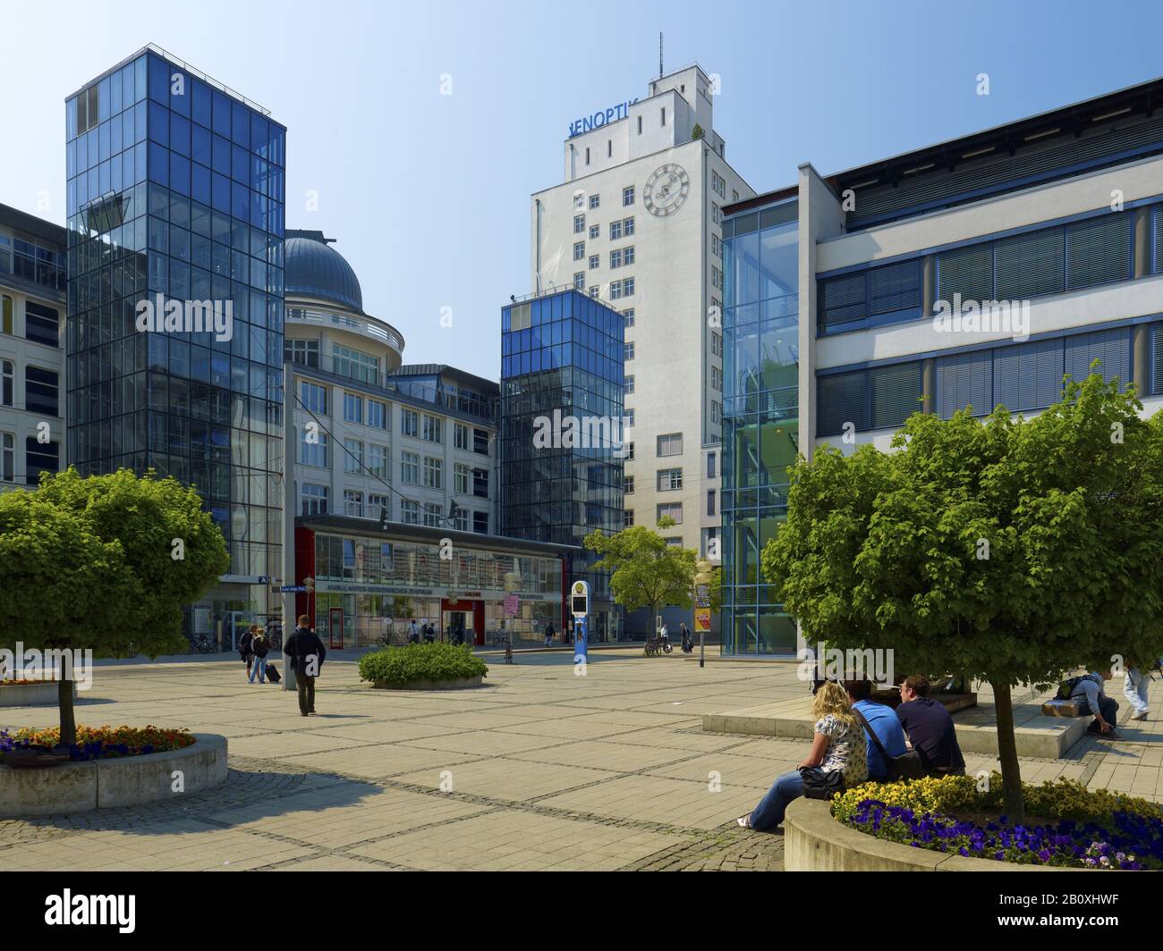 Ernst abbe platz Banque de photographies et d’images à haute résolution ...