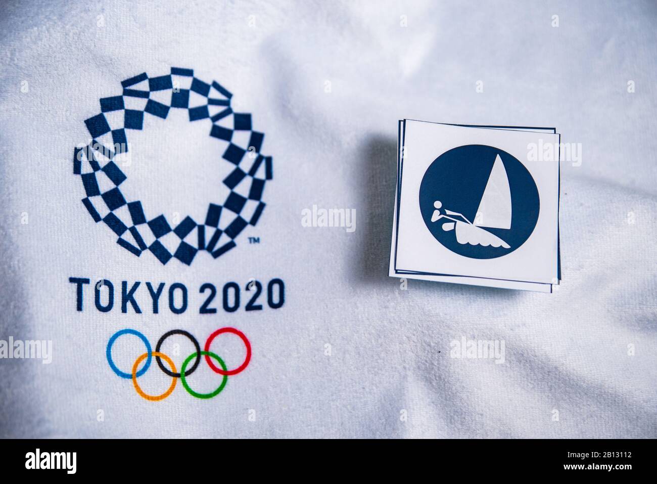 TOKYO, JAPON, JANVIER. 20. 2020: Icône de voile pour le jeu olympique d ...