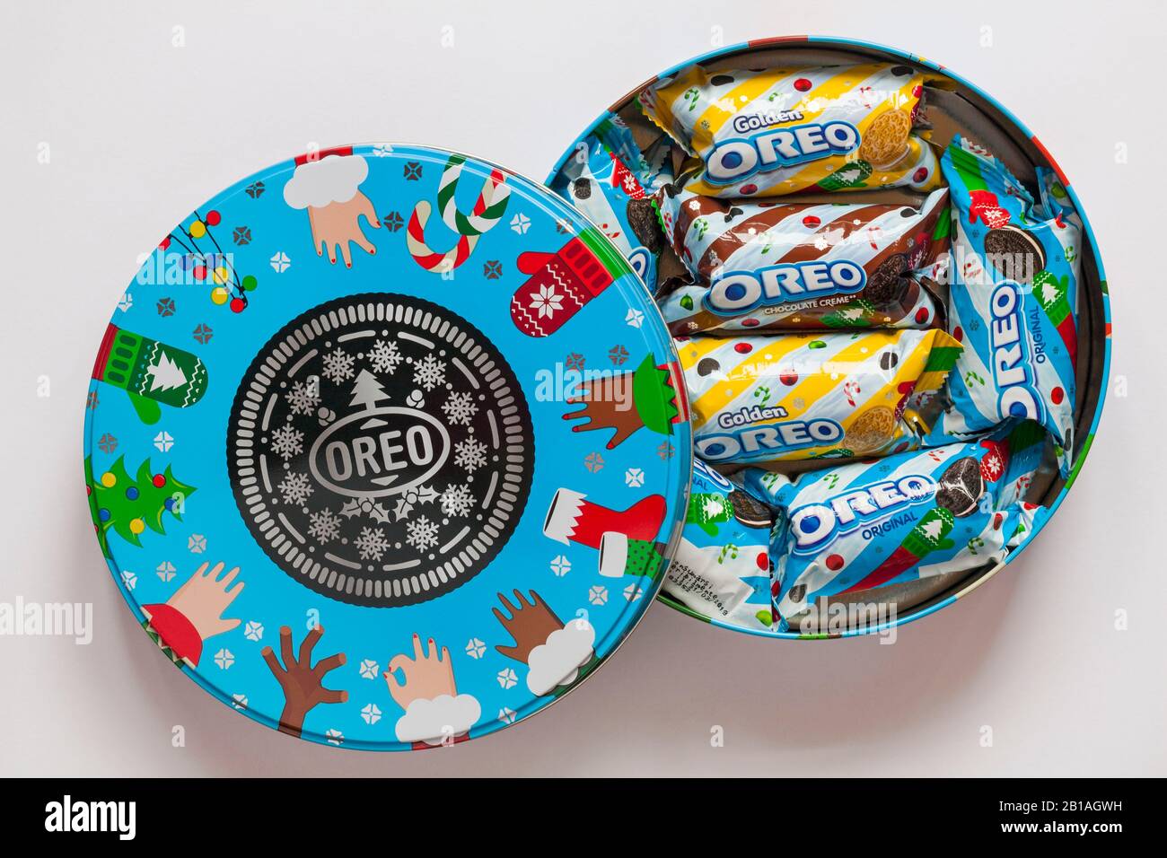 Boîte festive de biscuits Oreo contenant un assortiment de biscuits ...