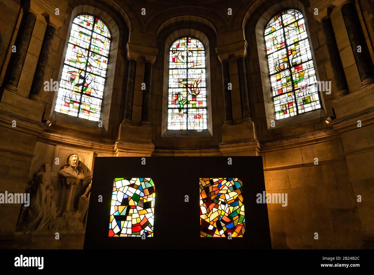 Vue à l'intérieur de la Basilique du Sacré-coeur de Paris (Sacré-coeur ...